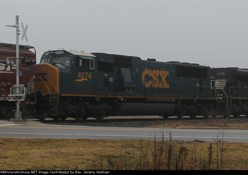 CSX 4574 (2)